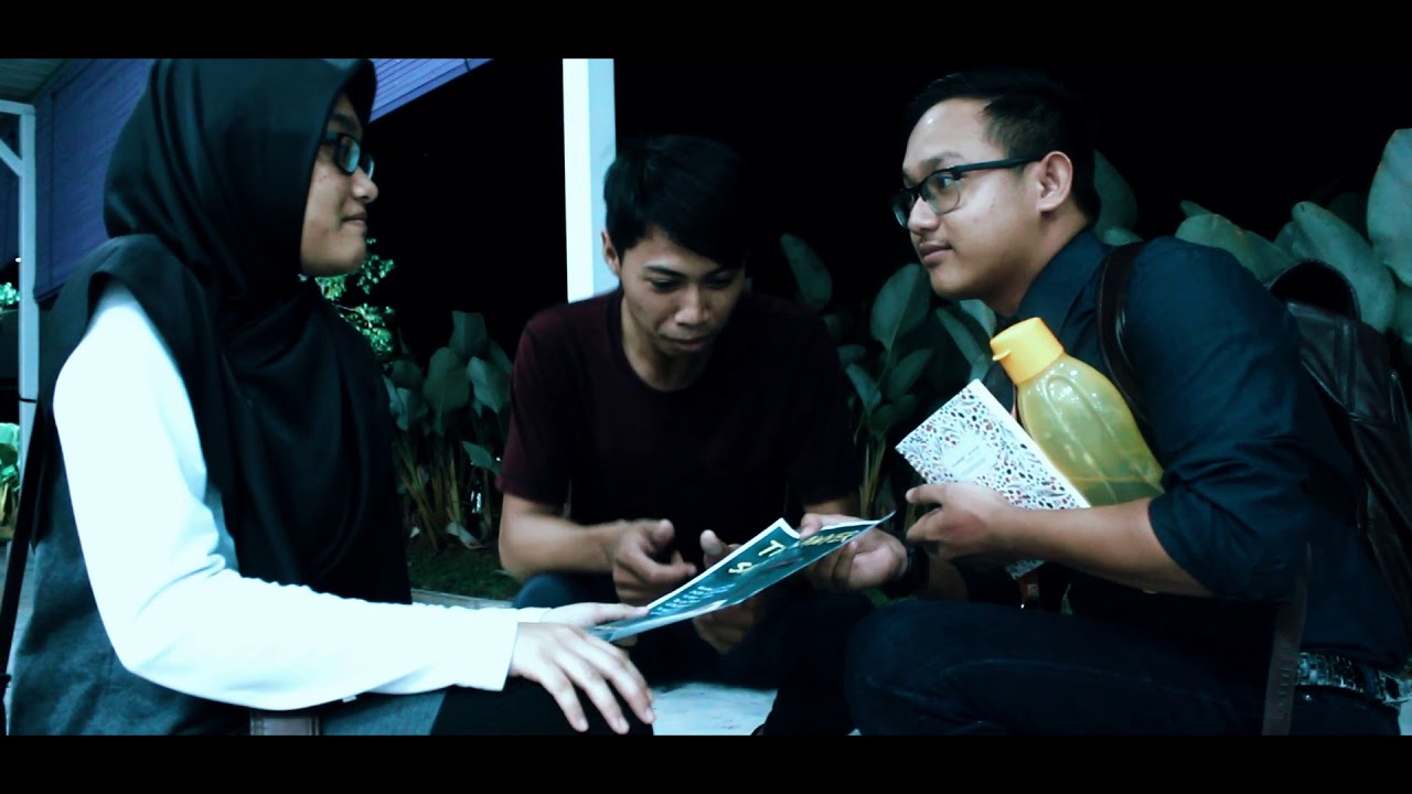 Justitia Omnibus - YouTube