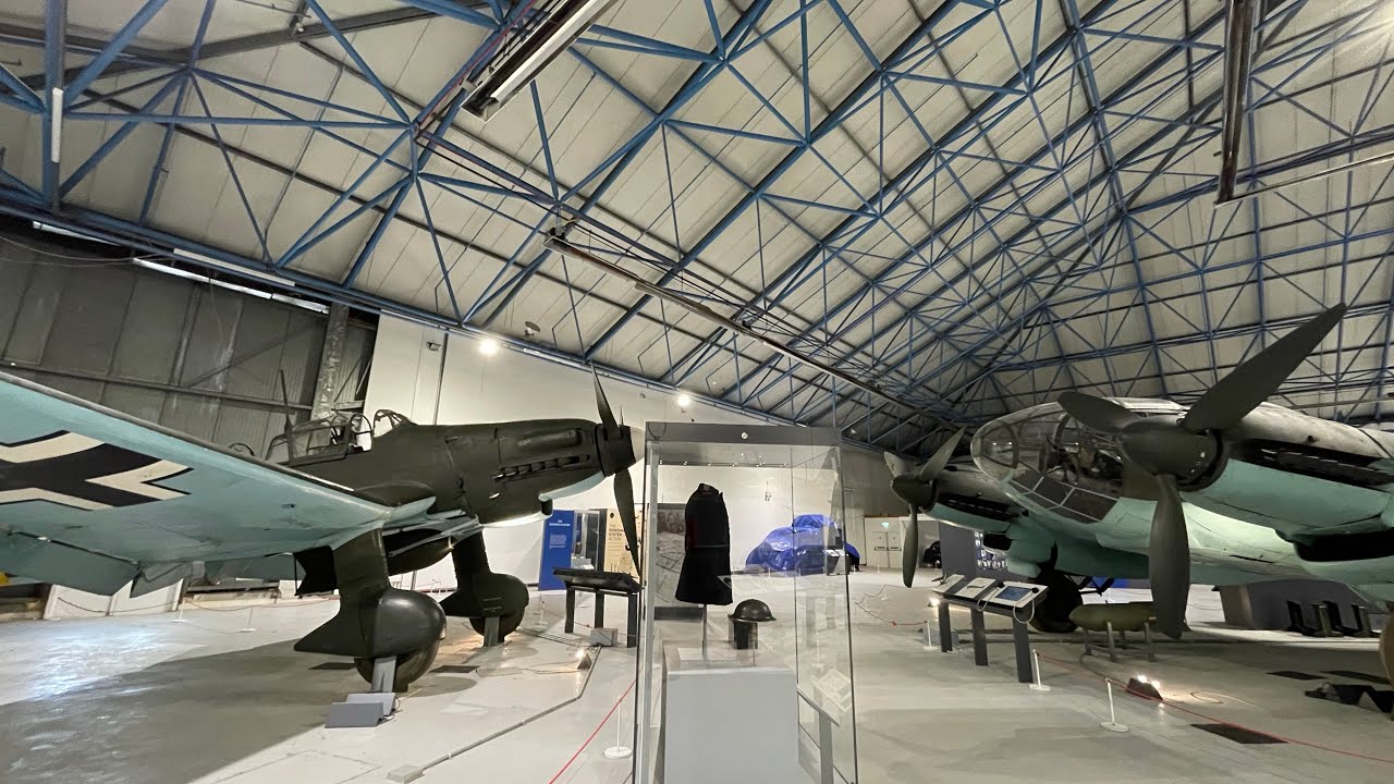 RAF MUSEUM LONDON / Blitzkrieg Twins ''Heinkel He-111 H20 & Junkers ...