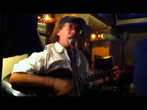 Gus Farah - Love is Free for All (Live) - YouTube