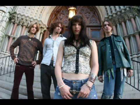 Halestorm- I get off LYRICS - YouTube