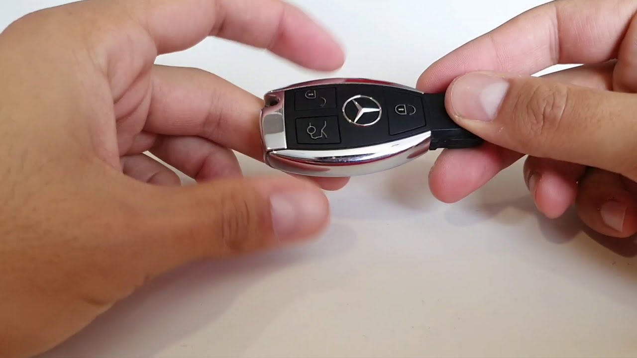 Como trocar a pilha na chave da Mercedes-Benz | How to change Mercedes ...