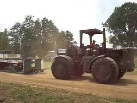 caterpillar 830m tractorpulling 11 tons class - YouTube