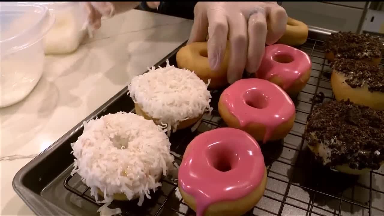 Happy Hour Donuts stays the sweet course - YouTube