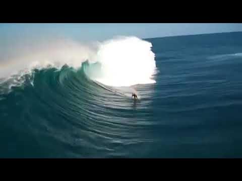 Big Wave Surfer Laird Hamilton * Jaws * December 8th and 9th 2009 * Big ...
