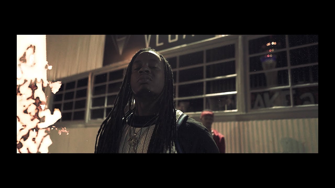 Billy Cash ''32'' (Official Music Video) - YouTube