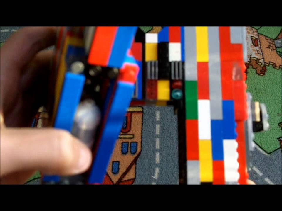 Lego Gears of war Lancer - YouTube