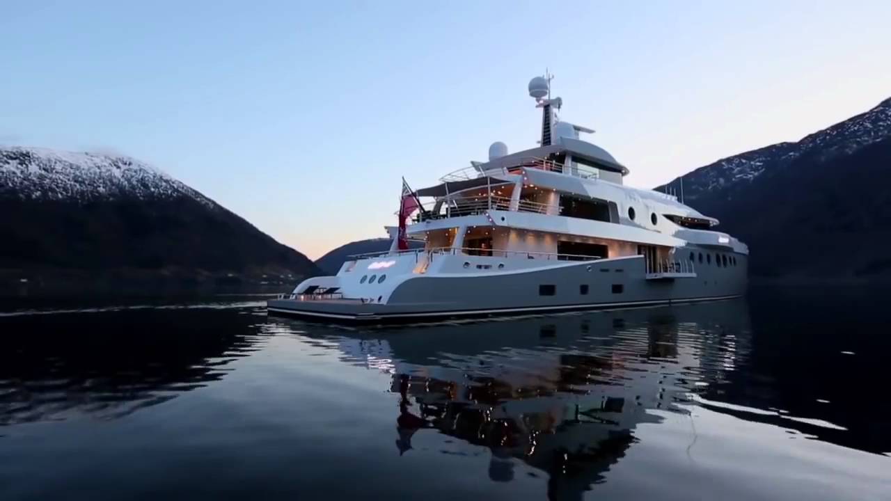 EVENT 60M AMELS 199 SUPER YACHT [HD] - YouTube