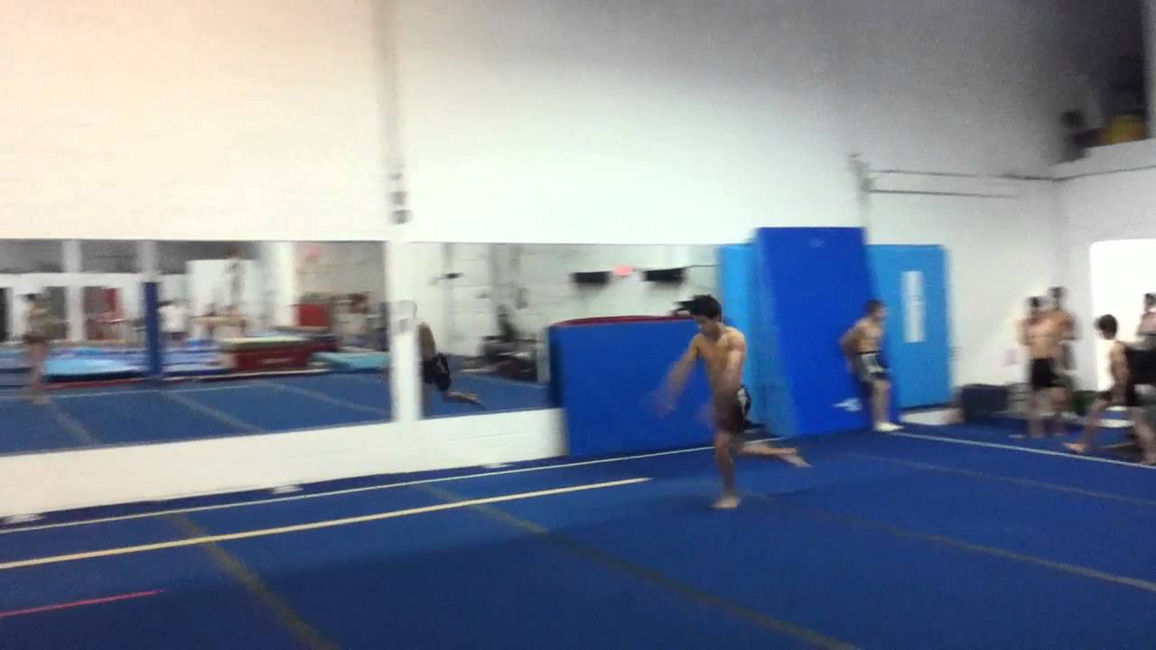 Triple Twist backwards on floor - Justin Karstadt - YouTube