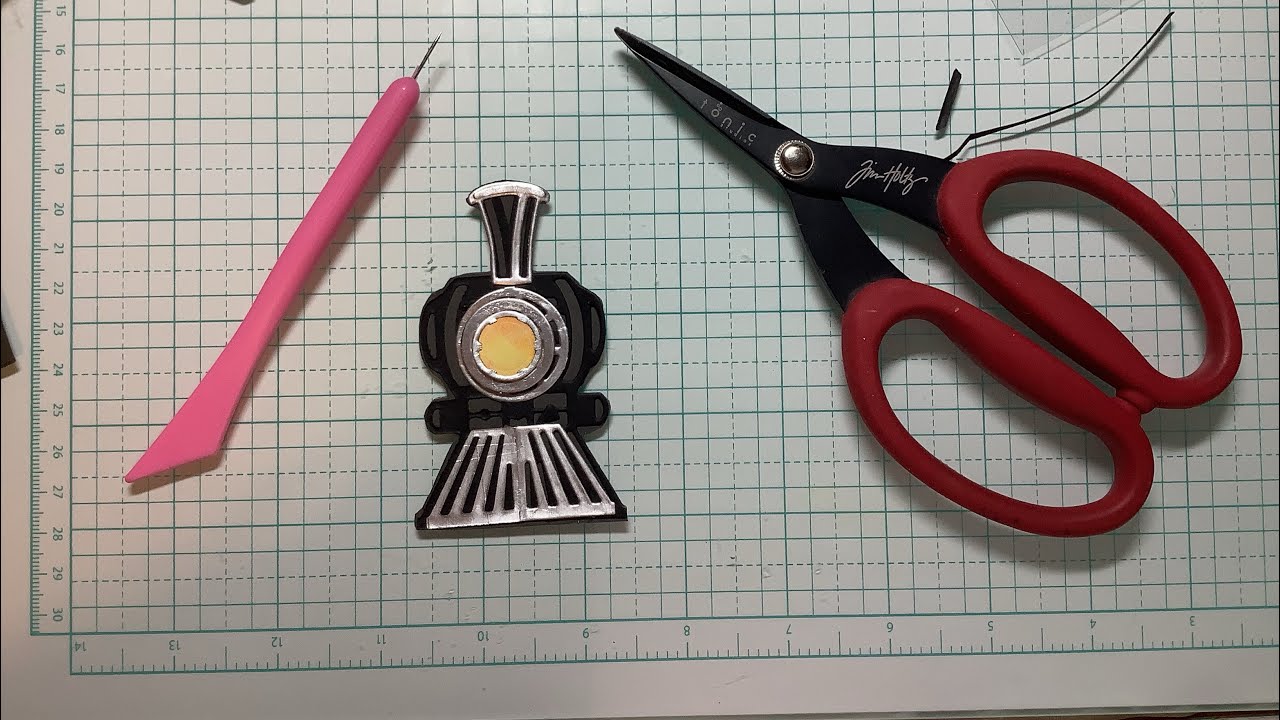 Forming the Front facing train of the Polar Express layout - YouTube