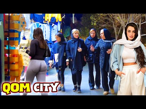 İran'da Geceleri Kum'un Pazar Sokağı'nda Yürümek Nasıl Bir Şey?