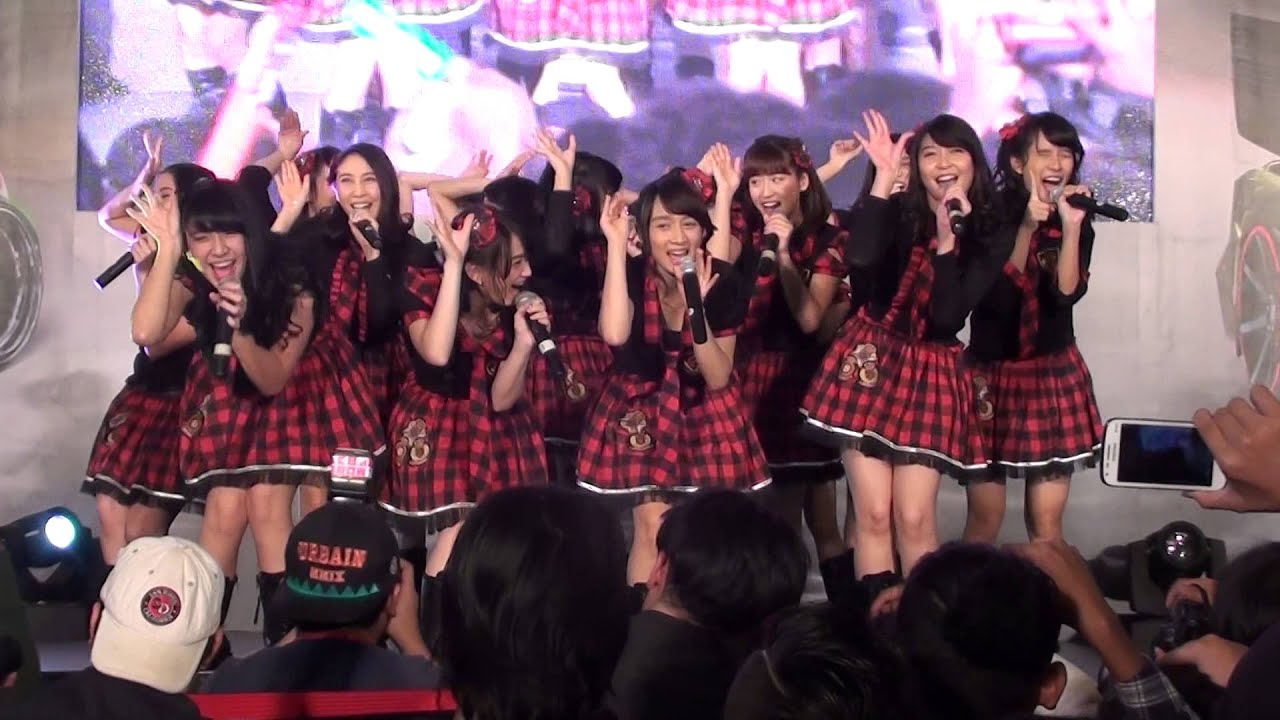 [FANCAM] JKT48 - First Rabbit at Honda Tuning Contest Taman Anggek ...