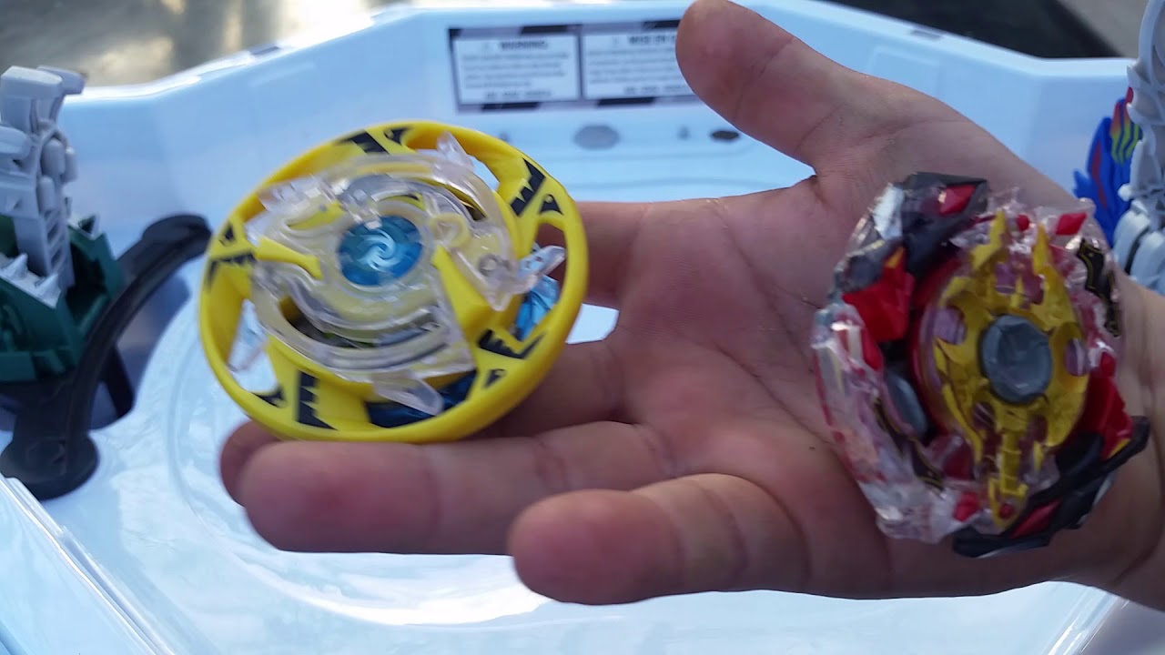 Hasbro maximum Garuda vs legend sprigan Takara tomy - YouTube