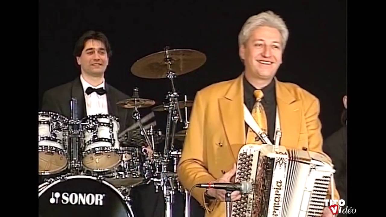 Chitarra Romana par André LOPPE - YouTube