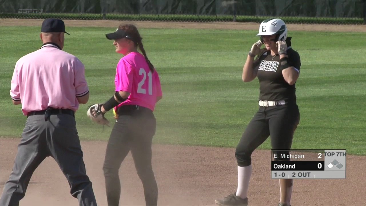 Highlights: Oakland Softball vs. Eastern Michigan Game 2, L 4-2 - YouTube