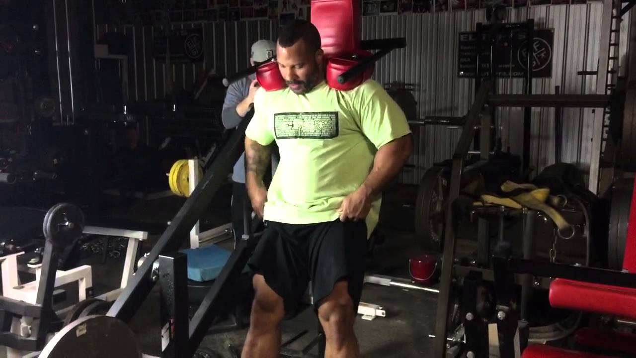 elitefts.com - Ken Jackson supersets Leg Curls with Machine Squats ...