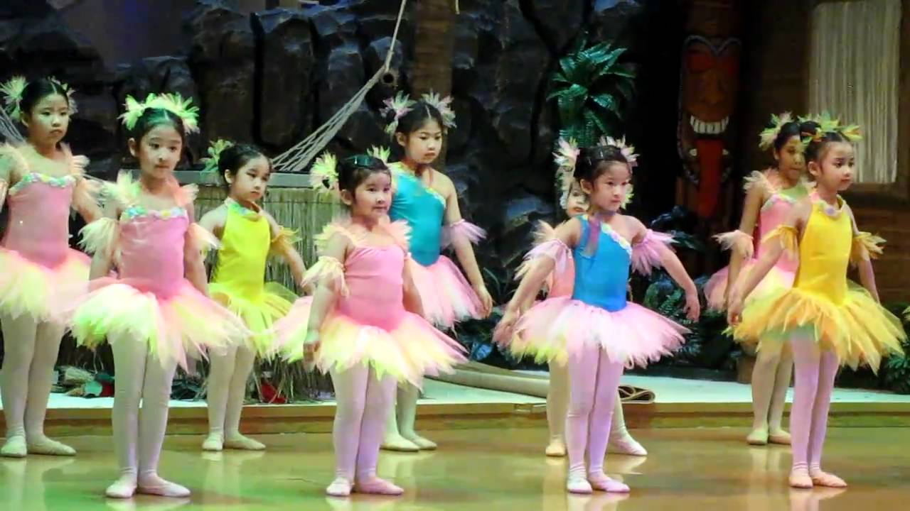 A Whole New World Dance - YouTube
