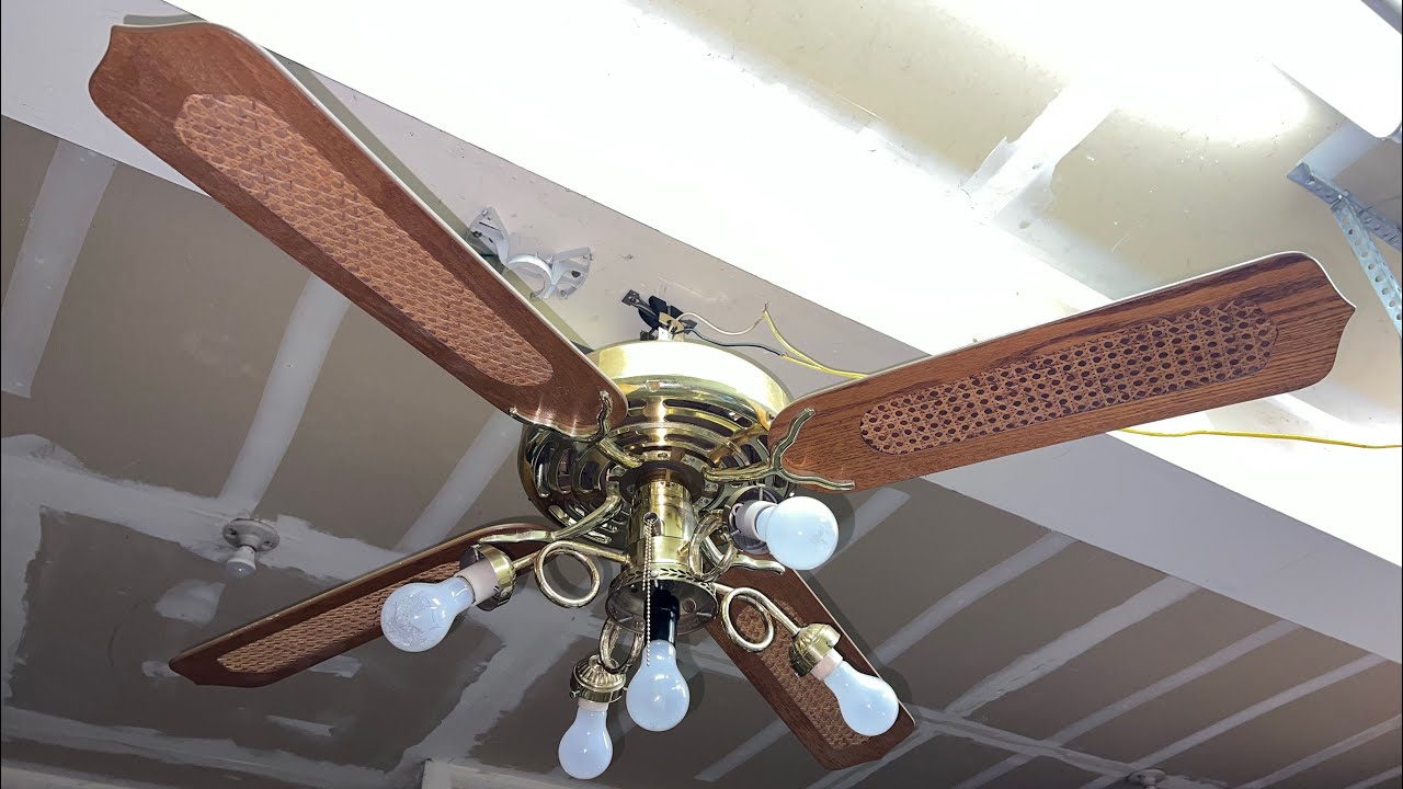 Vintage Evergo “banana” ceiling fan - YouTube