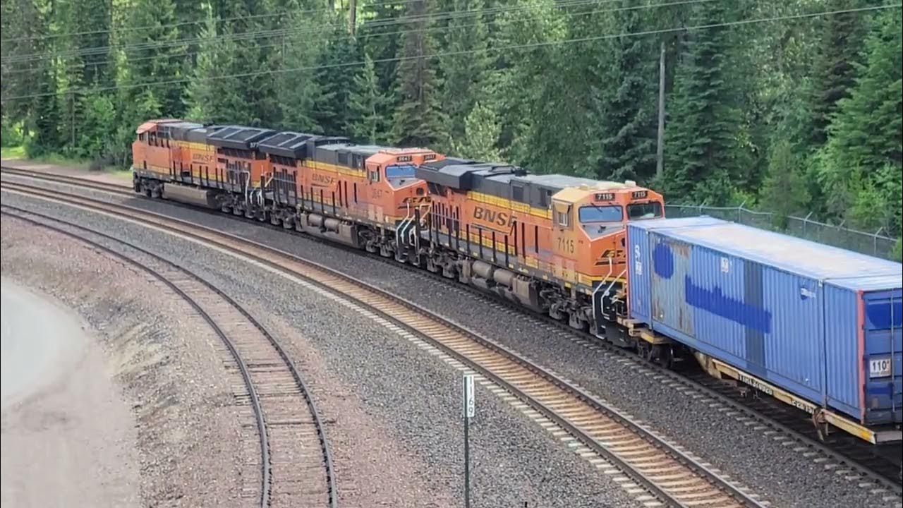 Isaak Walton inn Essex Montana Railfans paradise BNSF Seattle to Chicago stacker - YouTube