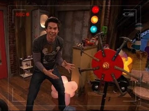 ICARLY CLIP: SPENCER SHOWS OFF HIS FAN OF (REAL) HAMMERS (FROM I WANNA ...
