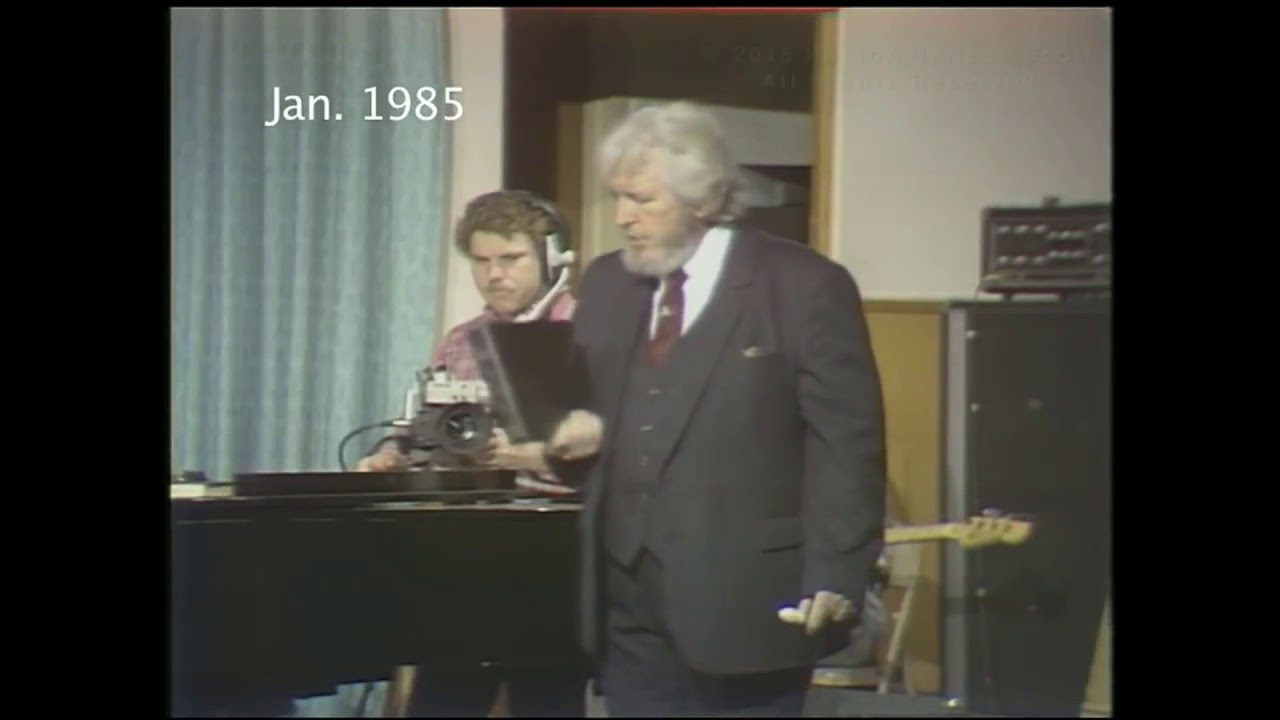 Pastor Melissa Scott demonstrates how Dr. Gene Scott protected his ...