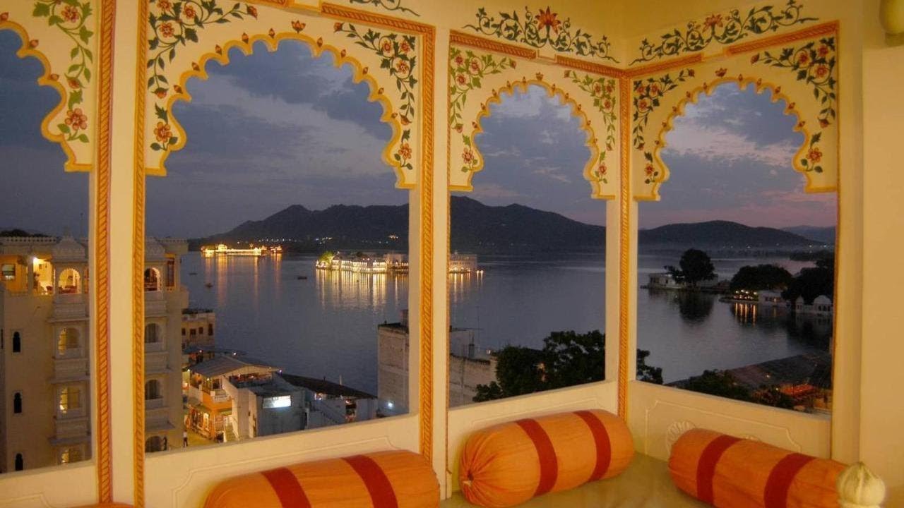 Hotel Mewar Haveli, Udaipur, India - YouTube