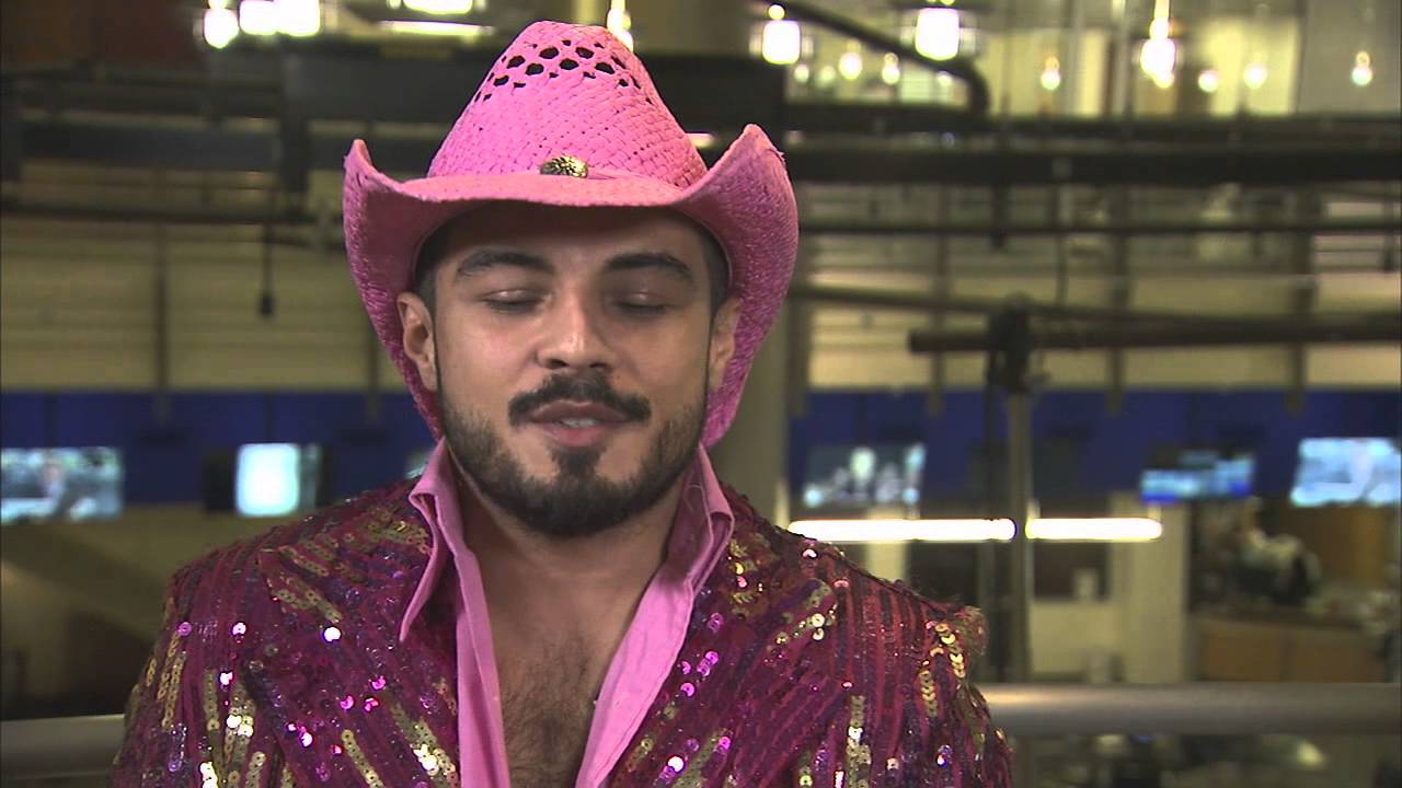 Singer AB SOTO talks RuPaul, Growing up in East LA - YouTube