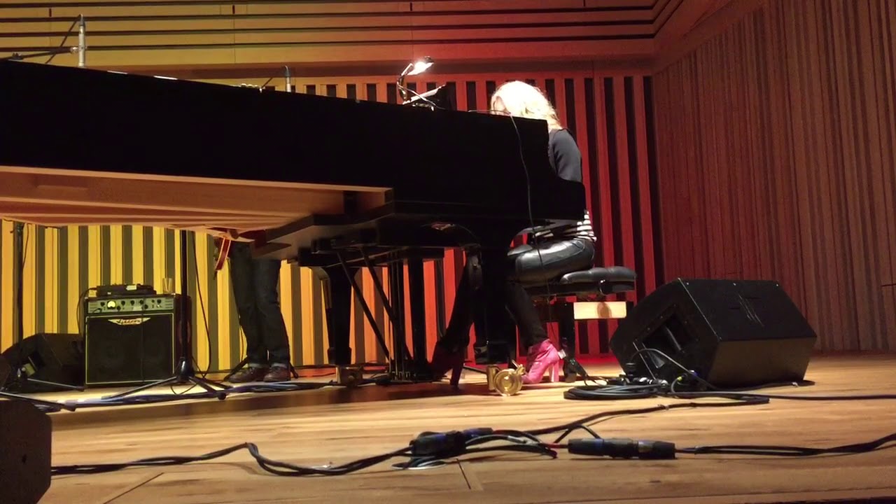 Shelby Lynne & Allison Moorer- Easy in the Summertime @ Stoller Hall ...