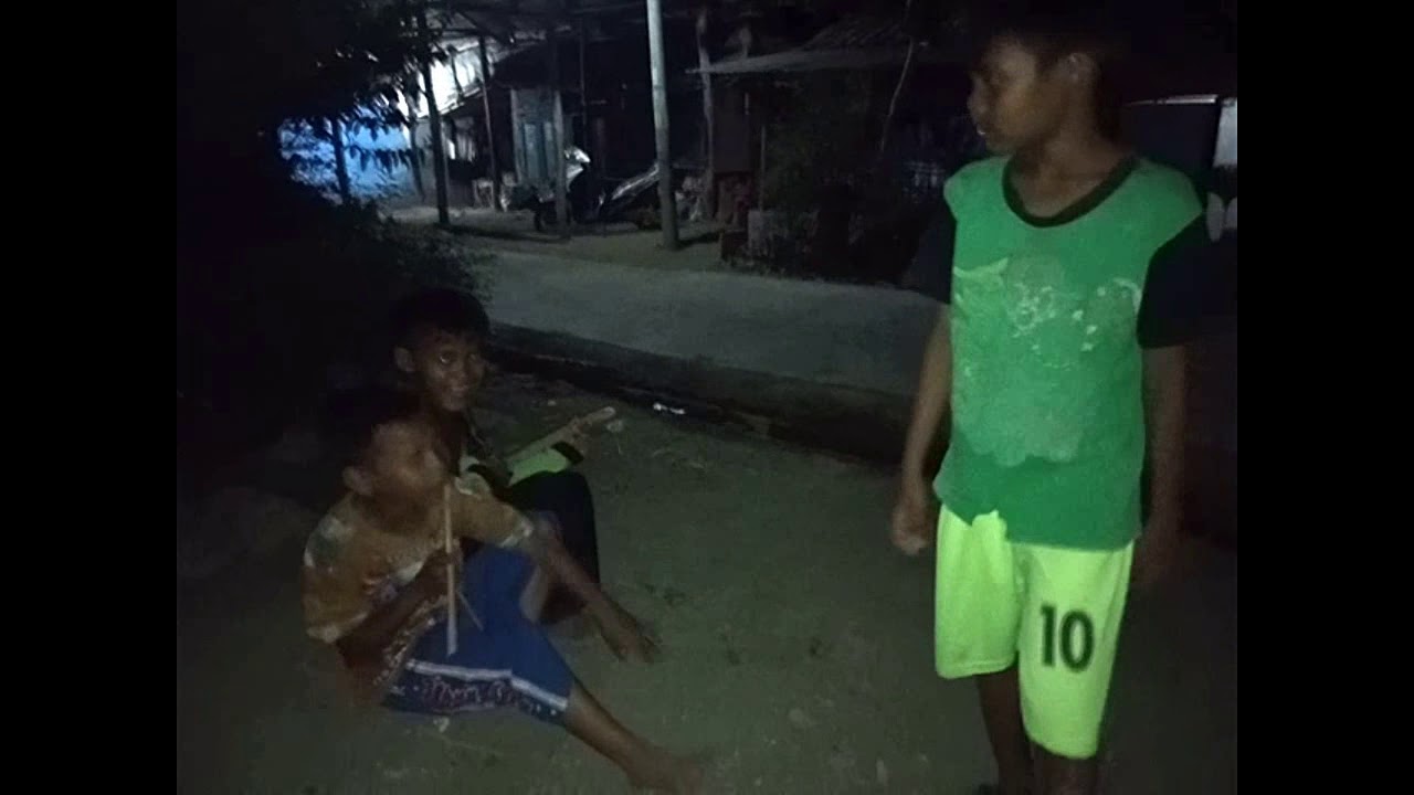 Di Kerutugi Gara gara Pipis Sembarangan - YouTube