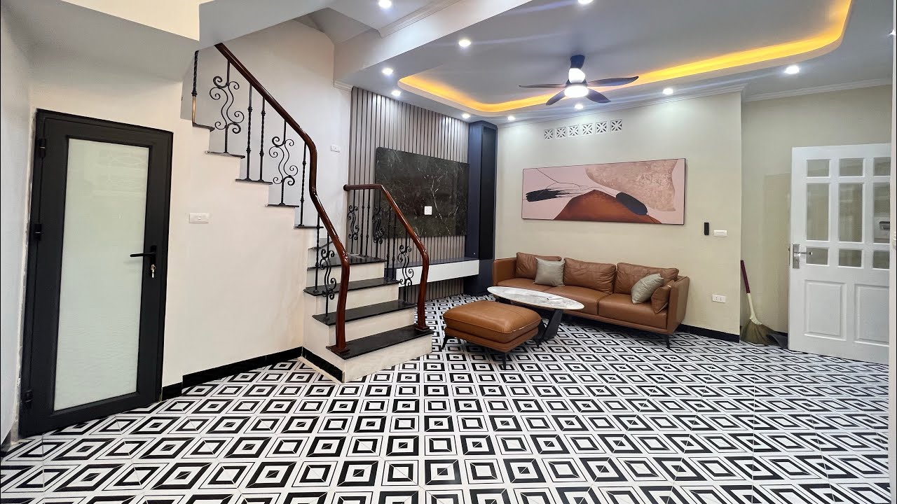 NHÀ ĐẤT BÁN PHỐ CỰ LỘC GẦN ROYAL CITY NGÕ GẦN FULL NỘI THẤT - YouTube