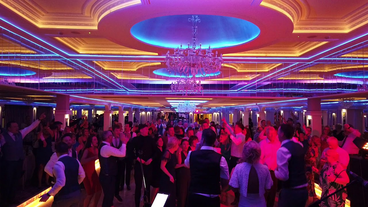 Simon Casey Wedding Band @ The Woodlands Hotel, Adare - YouTube