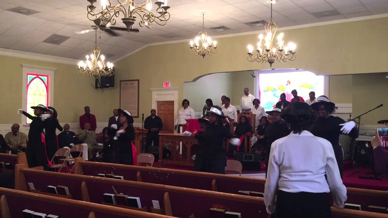 Bethlehem Angels of Praise - YouTube