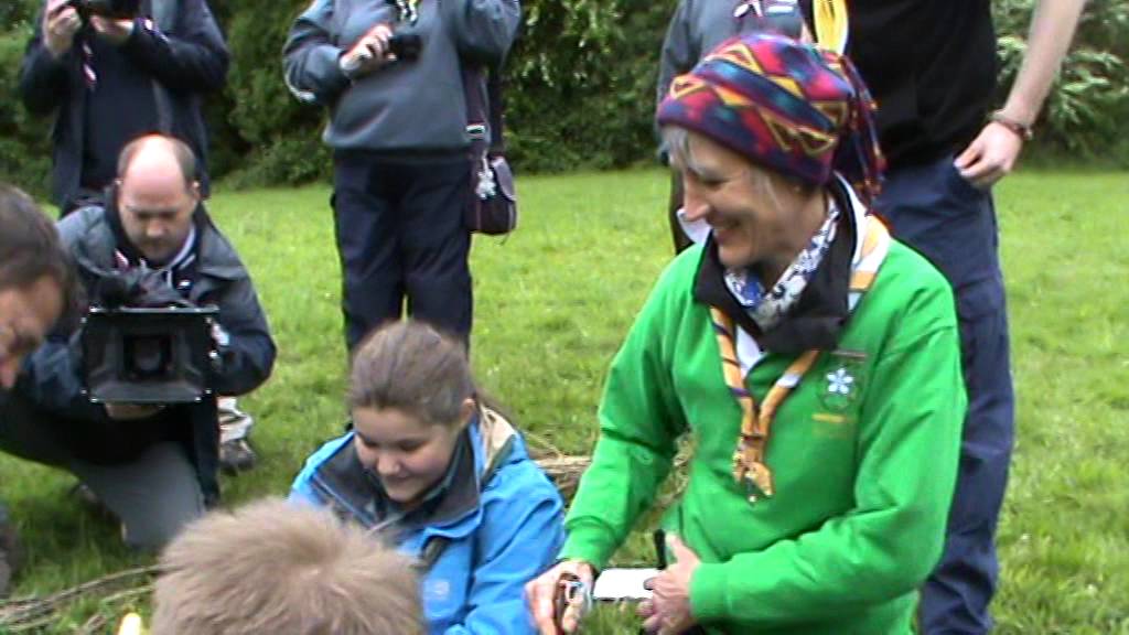 Bear Grylls and Steve Backshall visit Bromley District Scouts. Part 16 ...