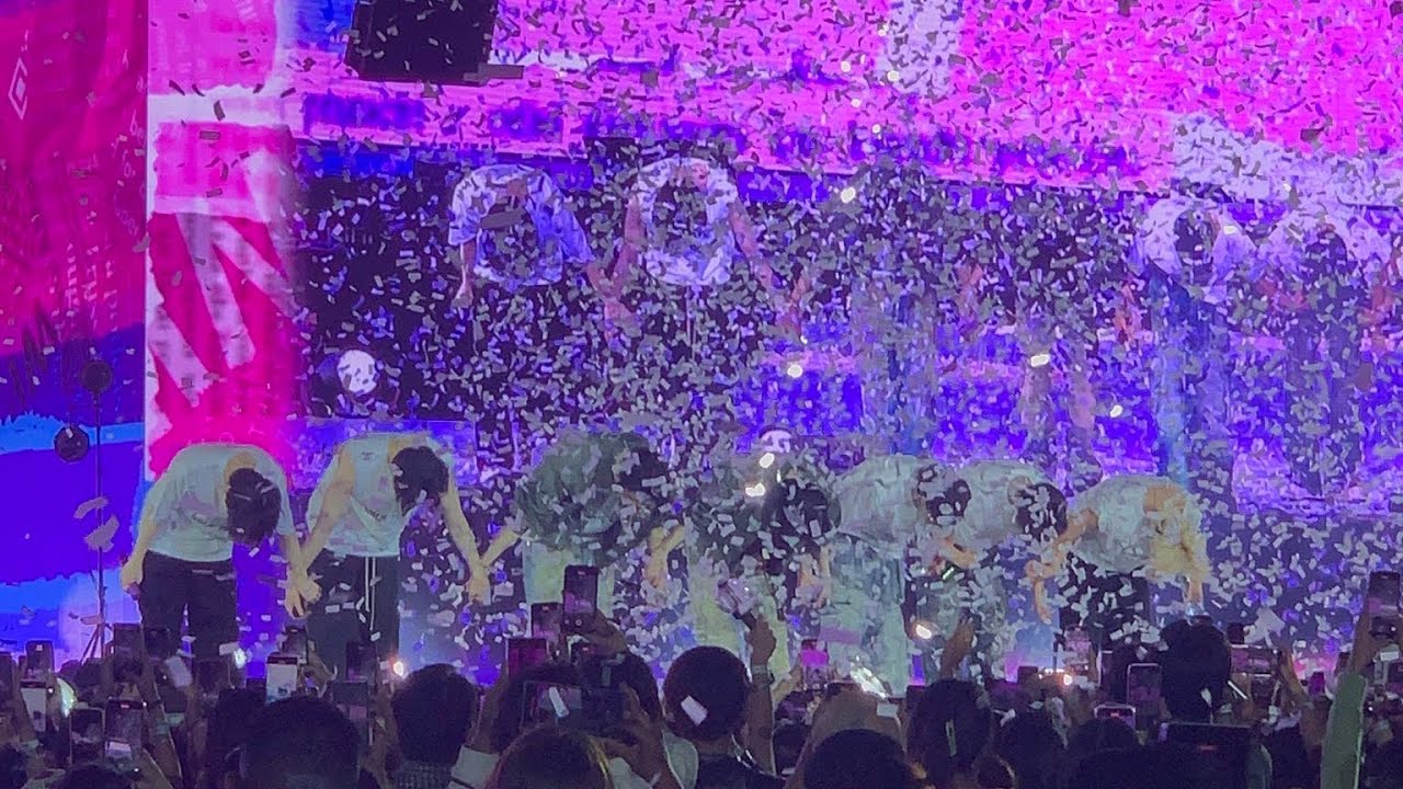 030125 — ENHYPEN WALK THE LINE in BULACAN CONCERT!💙 (with MENT) - YouTube