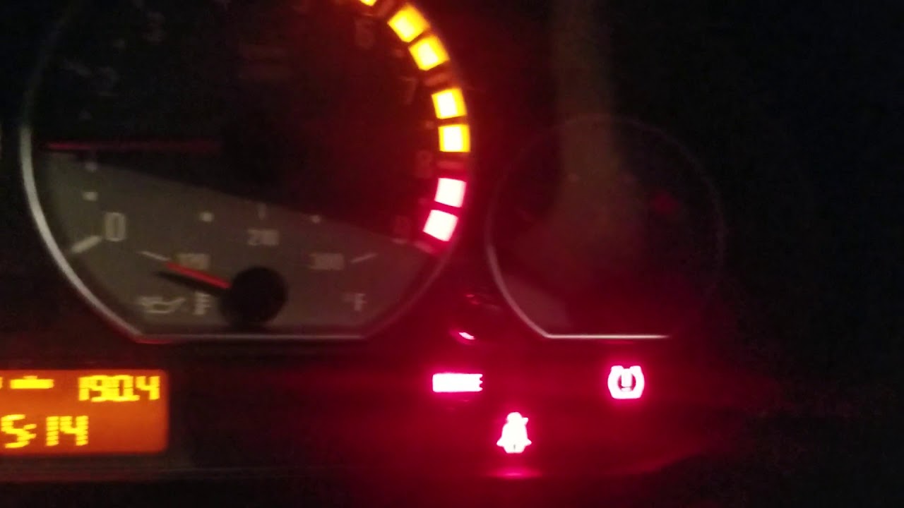 E46 M3 Cold Start - YouTube