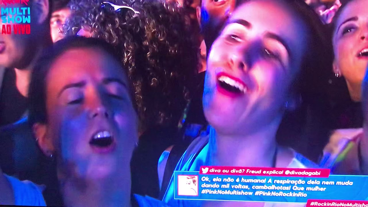 PINK Rock in Rio 2019 ! Just Give me a reason - YouTube