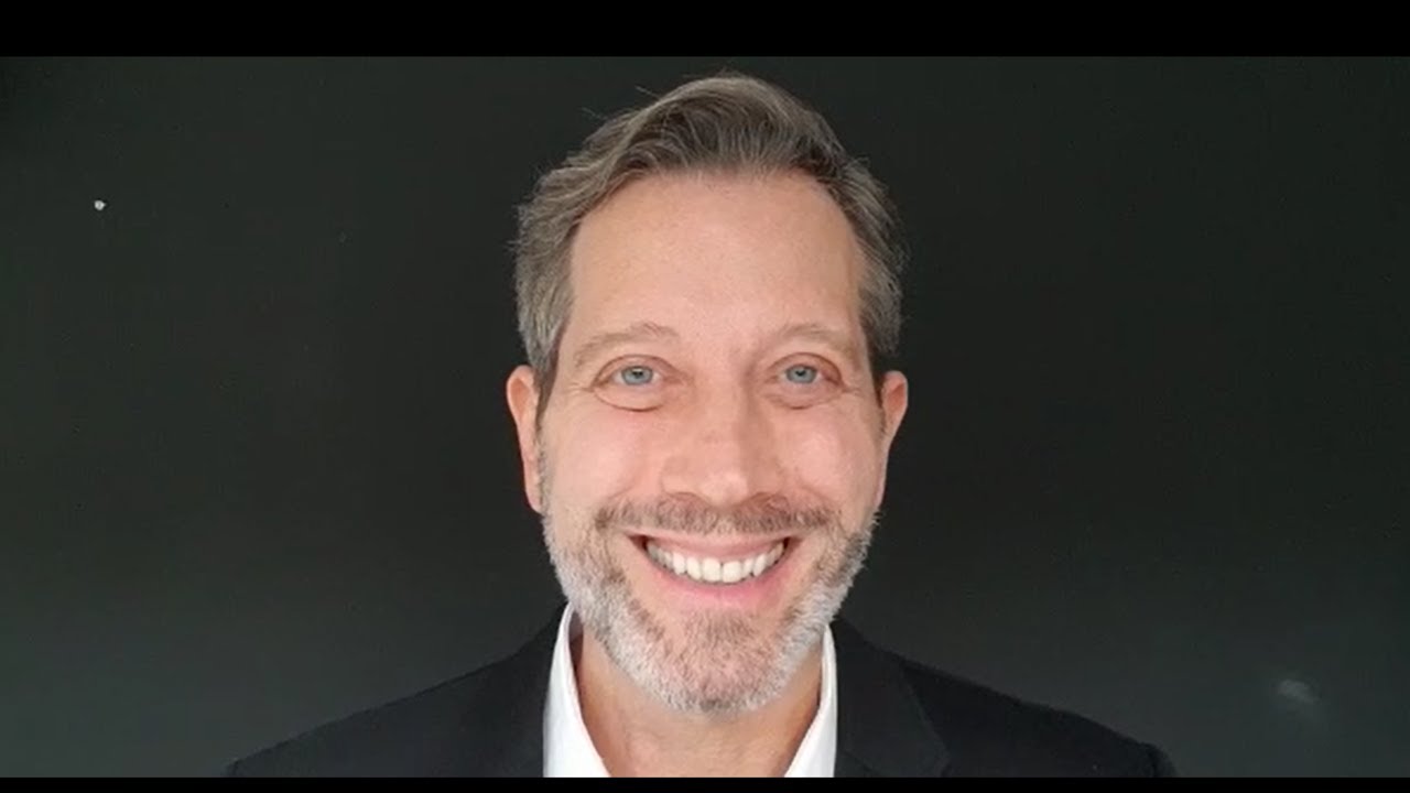 Leo Fraiman convida estudantes para a Uniexpo On-line - YouTube