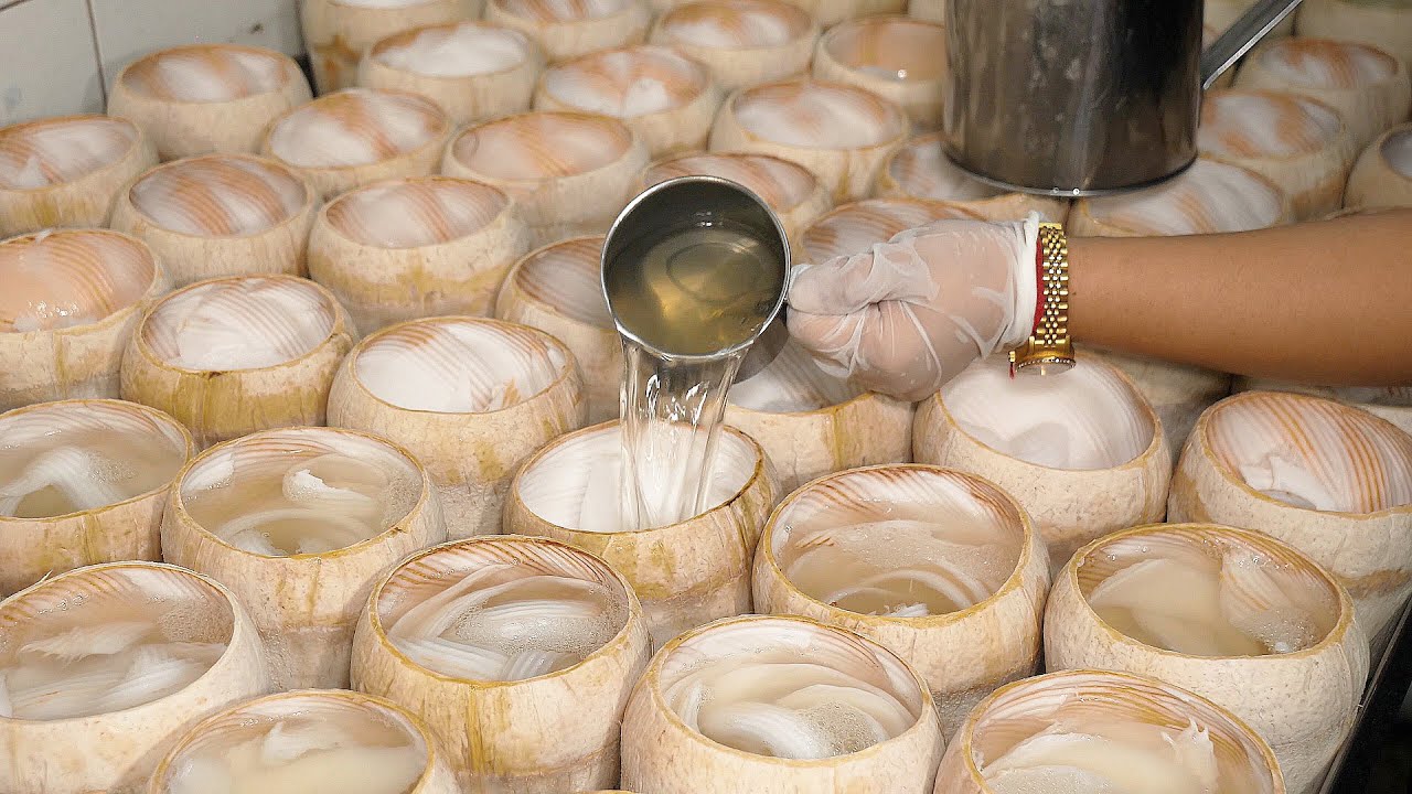Amazing Speed Coconut Cutting Skills & Coconut Jelly Making - Thai ...