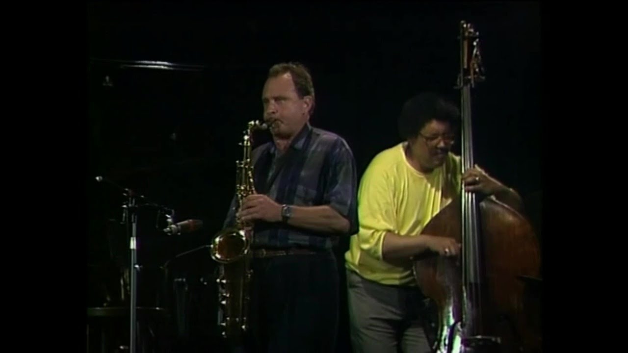 Stella By Starlight - Stan Getz & Kenny Barron - YouTube