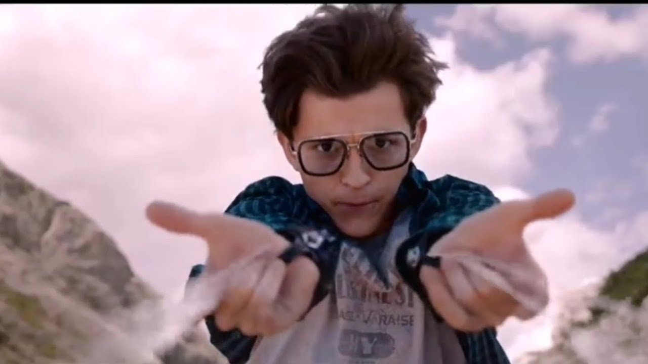 Spider-man:far from Home (2019) - peter's Drone strike - YouTube