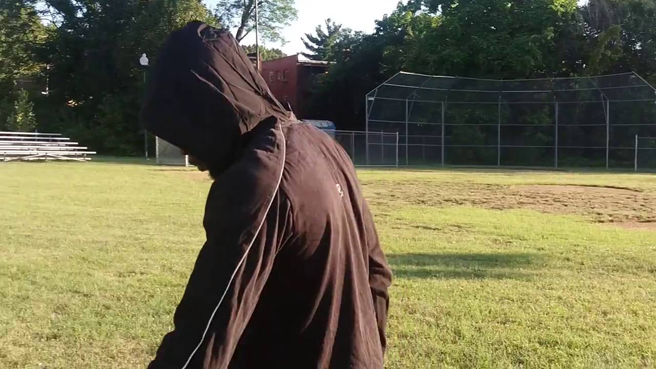 DC BOXING STAR DARON SWEET TAY WILLIAMS SHADOWBOXES OUTSIDE READY FOR ...