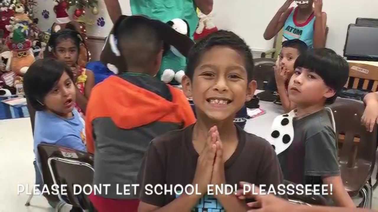 Christmas in July Tales to Tails Davila Elementary School - YouTube