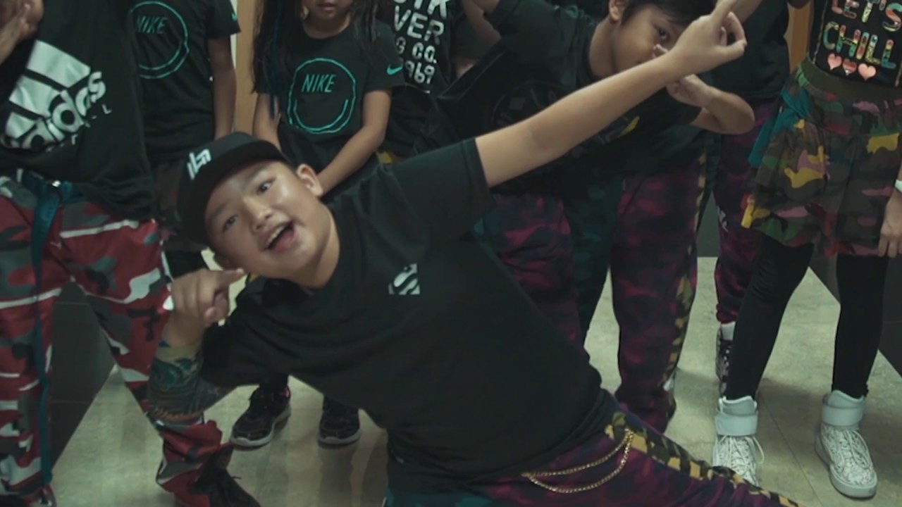 BollyOn Concert 2019 Behind The Scene l East meets West - YouTube