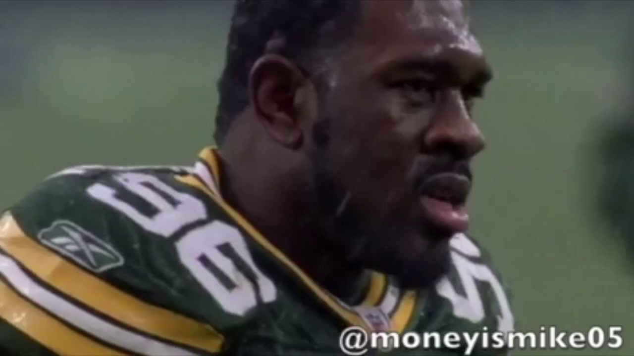 Former Green Bay Packer Michael Montgomery - Youth Camp and more - YouTube