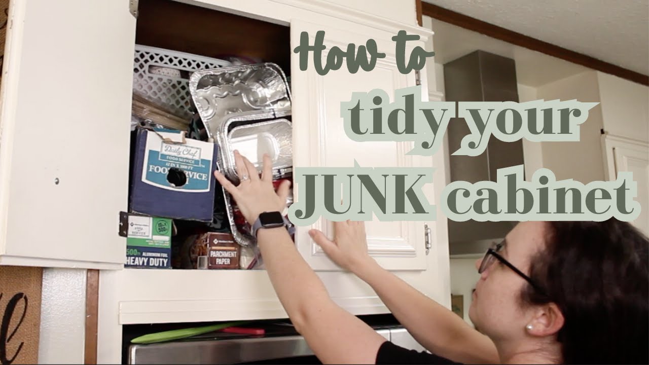 Kitchen Cabinet Organization - Clean out & Organize - YouTube