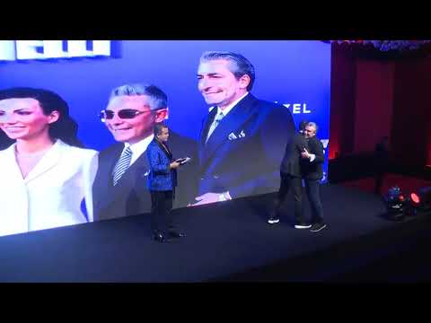 VIP Ödülleri 2025 / En Başarılı Çıkış Yapan Marka / Sabri Özel / Süleyman Kaya