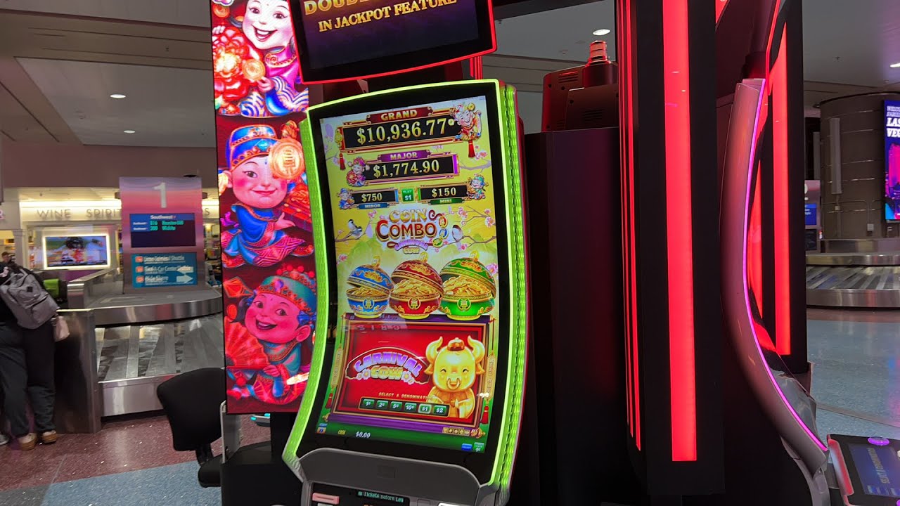 Airport slot machine. Arriving Flight at Las Vegas Airport. Mrs. cash ...