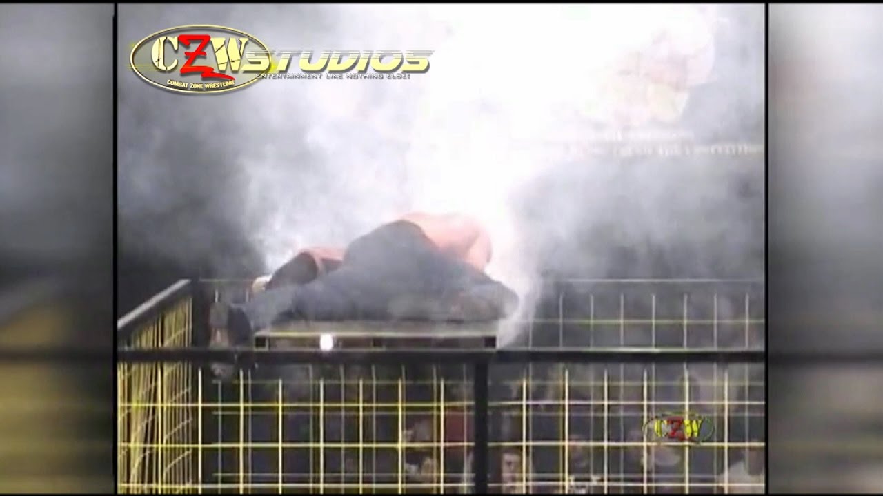 CZW Cage of Death 3: Justice Pain vs. Wifebeater (CZWstudios.com) - YouTube
