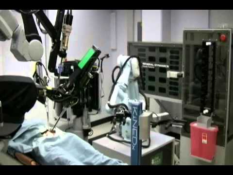 Trauma Pod（SRIインターナショナルWebサイトより） - YouTube