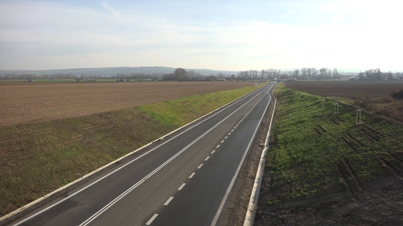 Cenu hejtmana si odnesly nové úseky dálnice D55 - YouTube