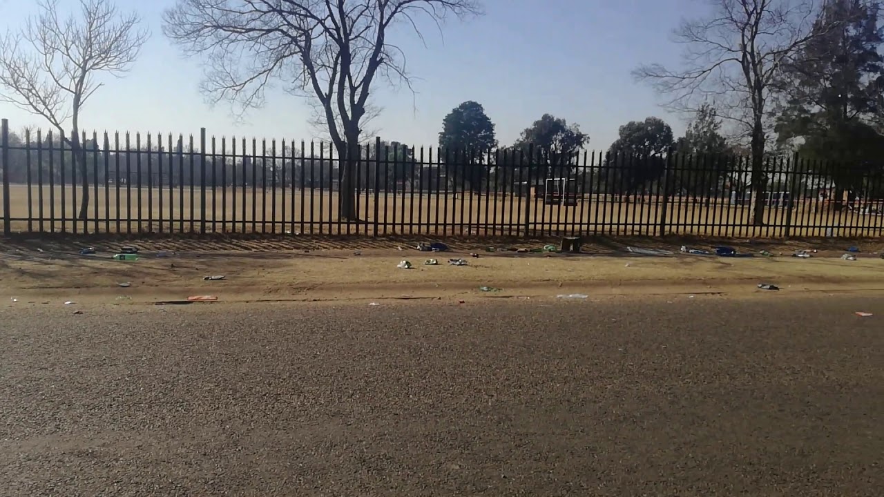 Spring festival at Witbank High School - YouTube